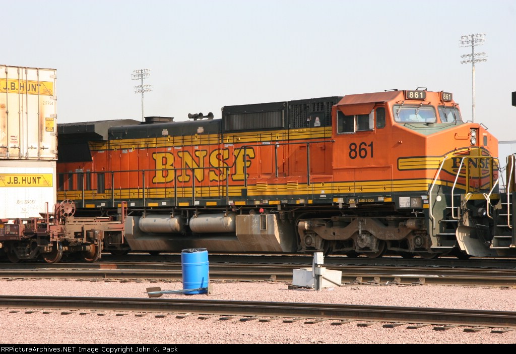 BNSF 861